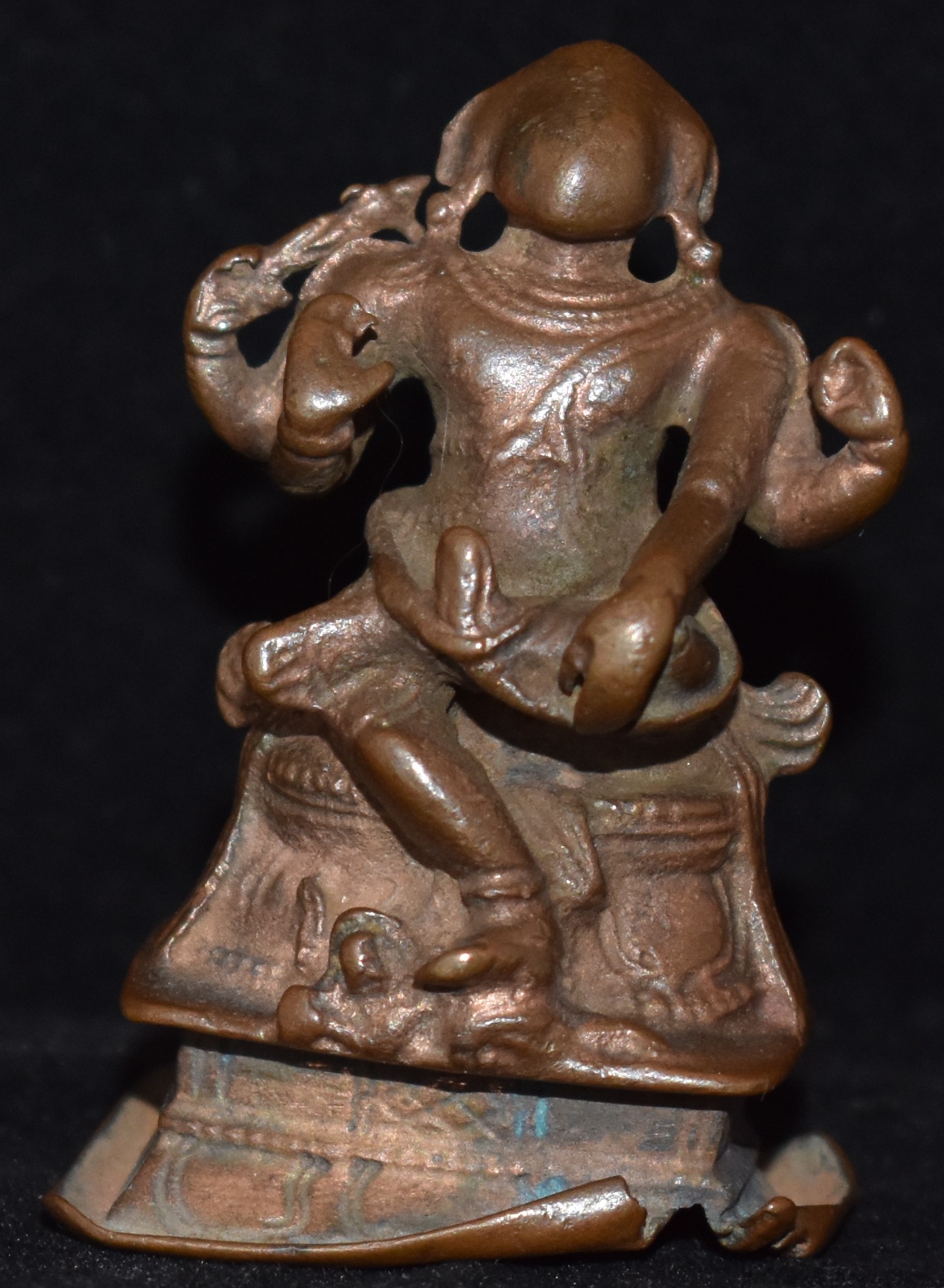 Shiva – Kevala (On his own) | Bronzes of India – A personal collection
